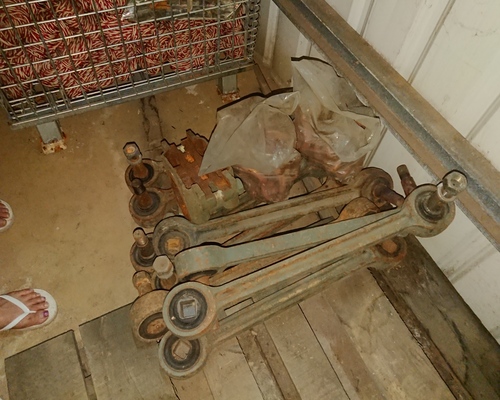 M35A2 Torque Rods 2530-00-678-9029 - Lo Tan Trading Company specializes ...